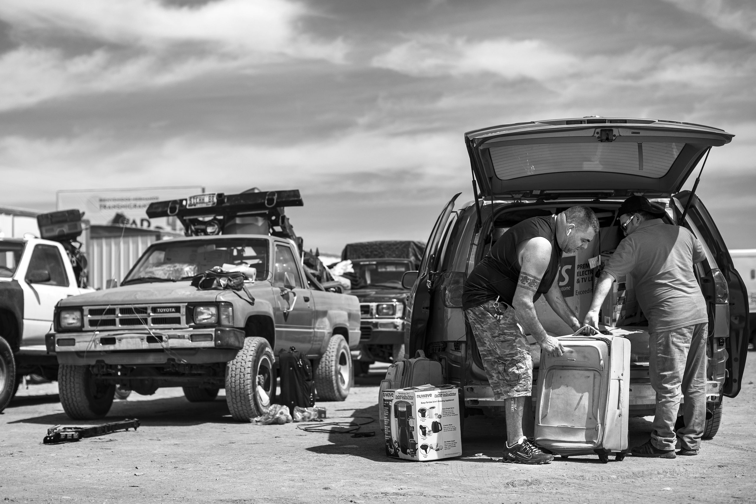 Parking lot for transmigrantes opens and with it an influx of new ...