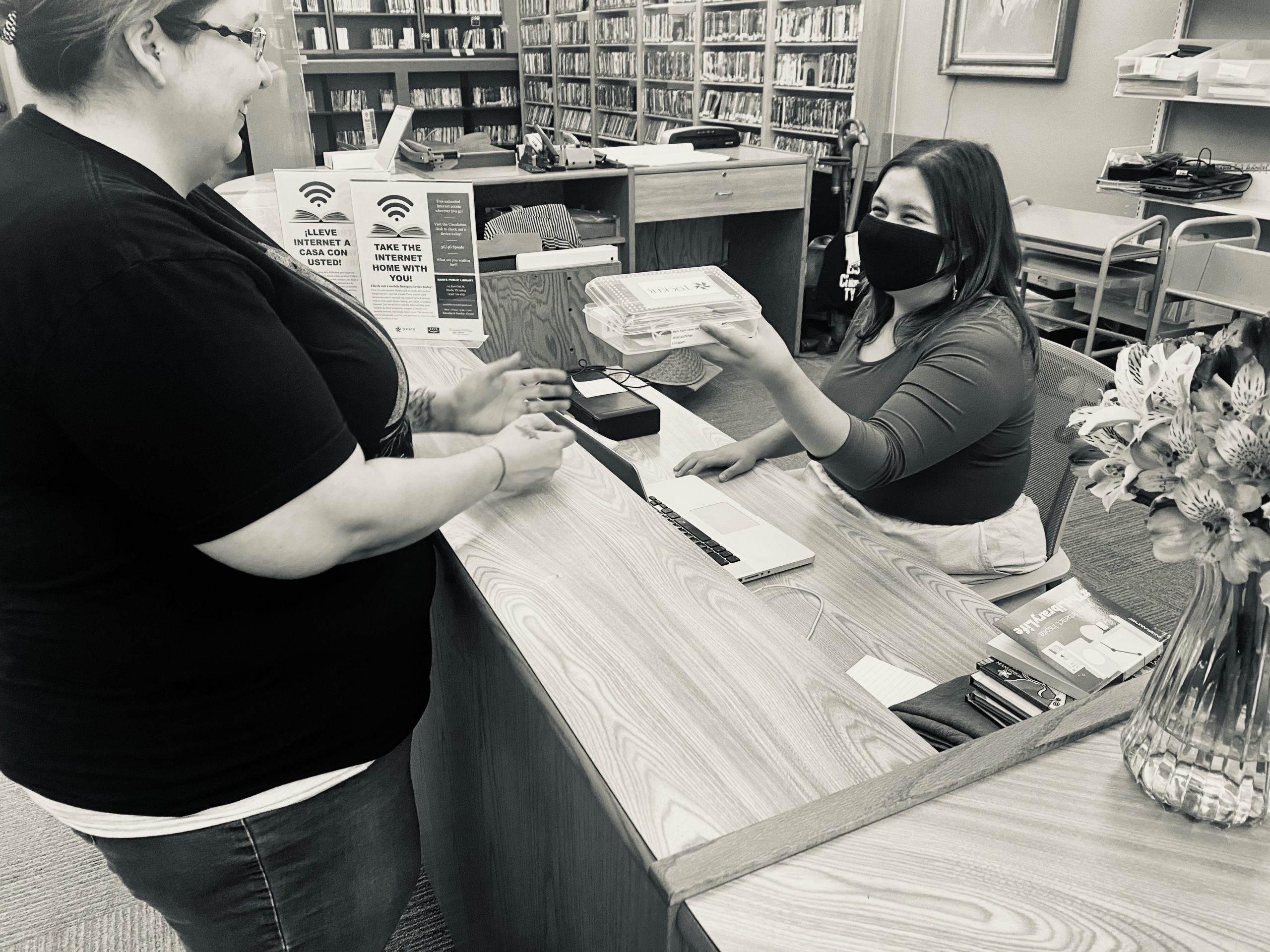 Marfa Library hotspots let you take the internet home – The Big Bend ...