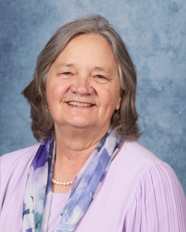 School board accepts resignations from Board President Katie Price ...