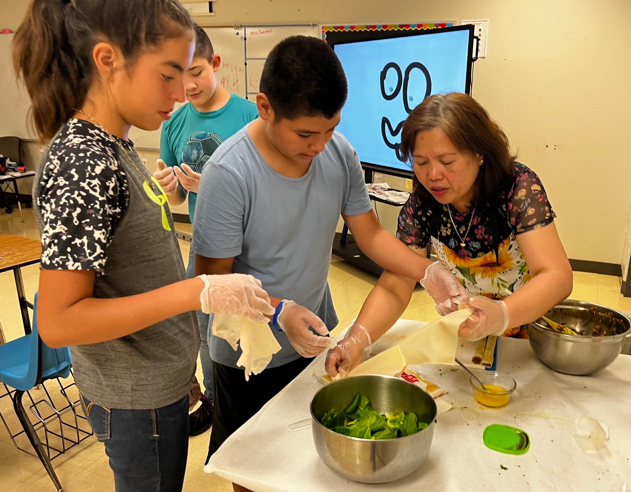 Presidio Elementary Flex Farm students get a taste of the Philippines – The Big Bend Sentinel
