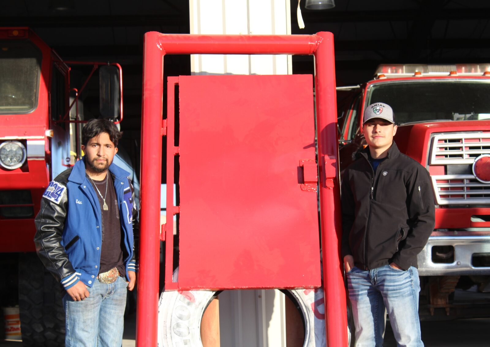 Estudiantes de soldadura de Presidio High School dedican proyectos a la ...