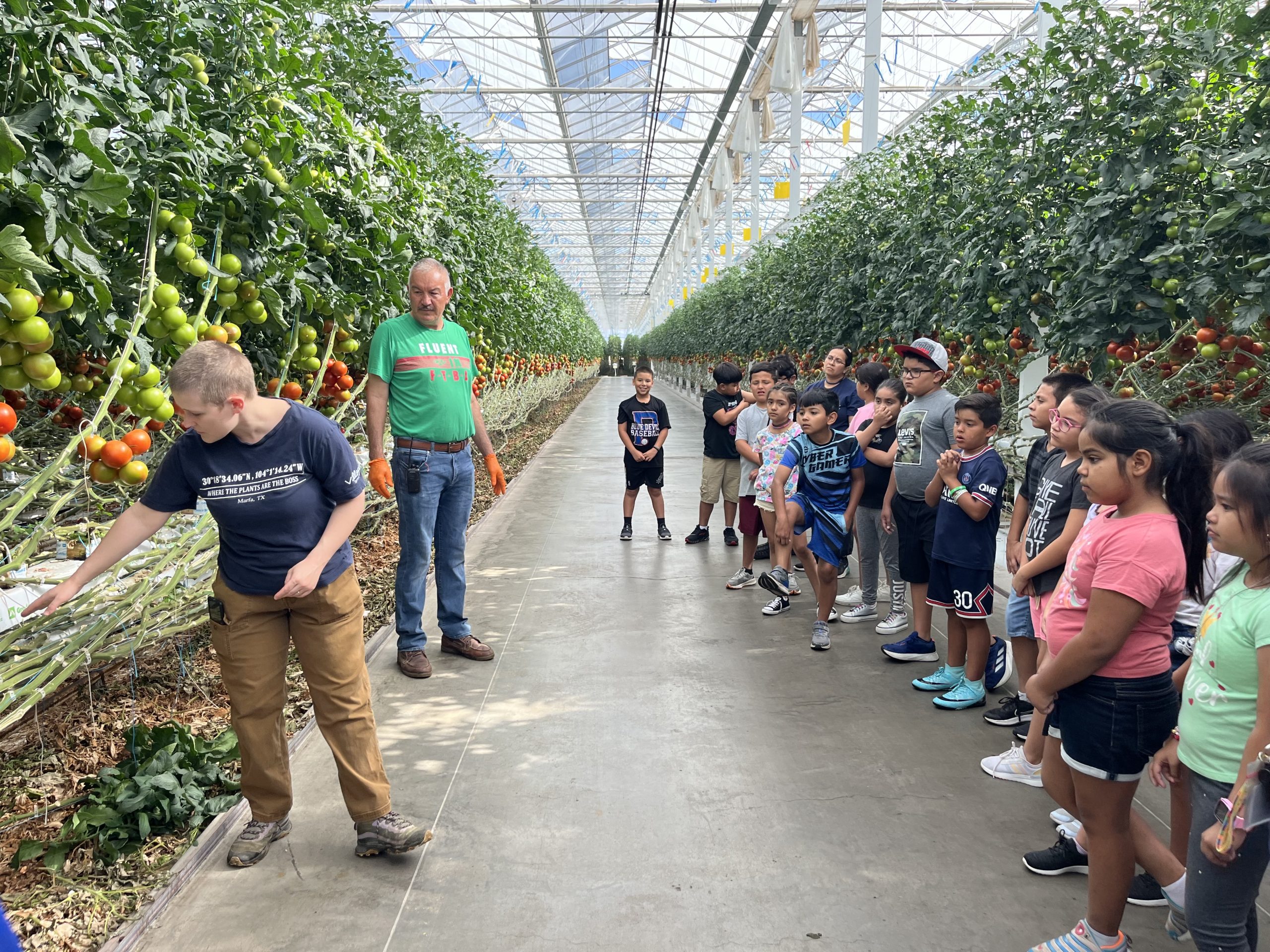 Presidio youngsters explore hydroponic farming with visit to Village ...